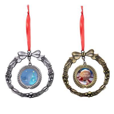 China Personalized Christmas Ornaments Wreath Shape Sublimation Blank Christmas Decorations Xmas Tree & Pendant Ornaments For Thermal Transfer Print for sale