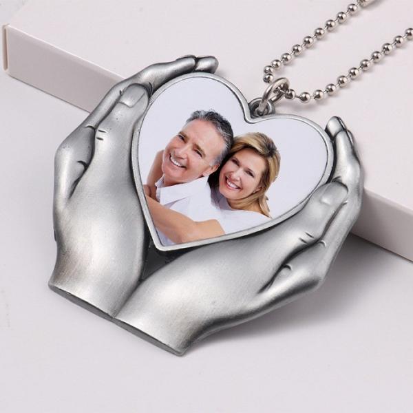Quality Creative Christmas Ornament Heart In Hands Sublimation Car Charm Pendants Blanks for sale