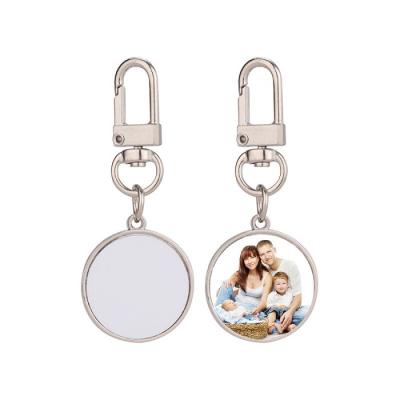 China Blank Round And Heart Shape Sublimation Key Ring Bag Hanging Ornaments Accessories for sale