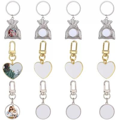 China Custom Logo Keychains DIY Creative Sublimation Gift Bag Keychain Pendant Heat Transfer Metal Blank Round Photo Keyring for sale