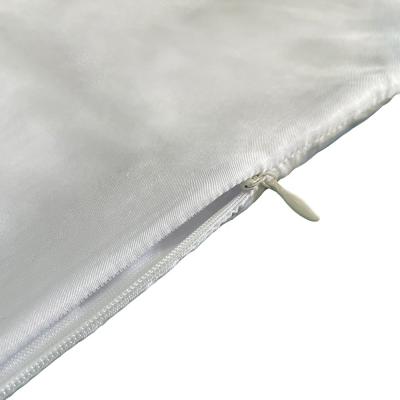 China Impresión personalizada de doble lado en blanco de la almohada de sublimación de la caja 40 * 40CM poliéster de color de la esquina de la almohada de sublimación en blanco en venta
