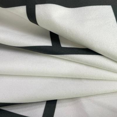 中国 40*40CM クッションカバー サブライメーション マルチパネル スタイルのデザイン 空白 3パネル ベルベット サブライメーション クッション 販売のため