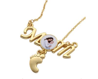 China Moederdag Cadeau Mama Ketting Sublimatie Voetafdruk Ketting Gepersonaliseerde Ketting Voor Mama En Baby Te koop
