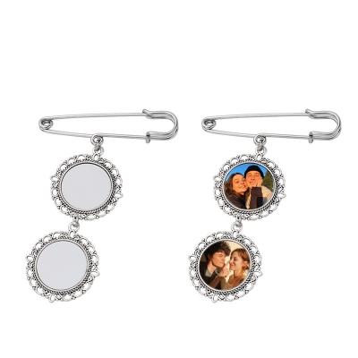 China Blanco Zilveren Ronde Broches Sublimatie Speld Broches Hanger Cadeau Voor Bruiloft Te koop