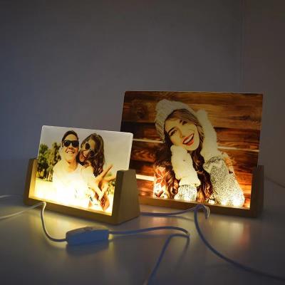 China U Shape LED Wooden Base Sublimation Acrylic Photo Panel Customized Light Up Desktop Memorial Photo Frame for sale