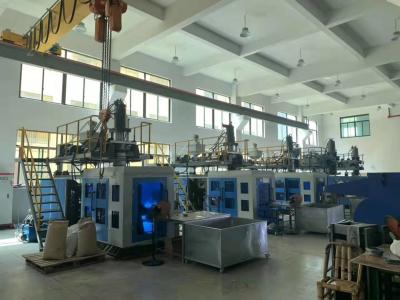 Cina Singola fresatrice ad alta velocità del colpo di Staion per il cono di plastica della strada in vendita
