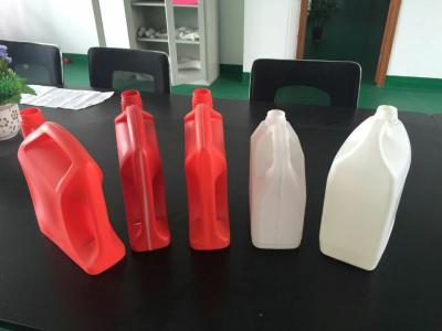 Cina La bottiglia pp del lubrificante soffia la fresatrice 3 EVA Double Station capa in vendita