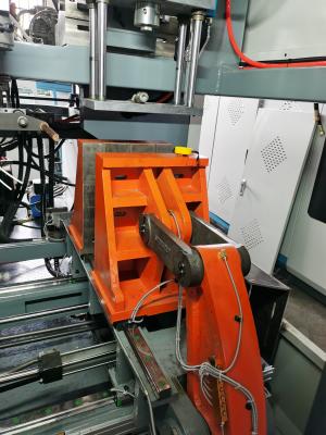 Cina Estrusione dell'accumulatore di Toy Blow Moulding Machine 5L del PE dell'ABS in vendita