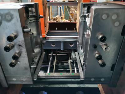 中国 高速1つの層の自動ブロー形成機械、機械を作る潤滑油のびん 販売のため