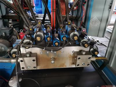 Cina Antiparassitario modanatura capo di salto di strato della macchina 1 della bottiglia del semilavorato di 4 strati multi in vendita