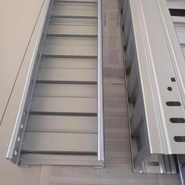 Quality High Corrosion Resistance Cable Support Tray Lockable Lid Dustproof For for sale