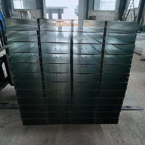 Quality Outdoor Cable Tray Hot Dip Galvanized Non Flammable Fire Resistance And Cover for sale
