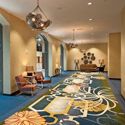 Cina Corridoio della camera d'albergo Anti-slip Tapis de nylon tufted parete a parete con disegno astratto in vendita