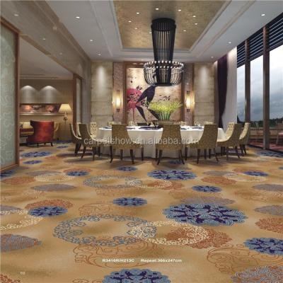 Cina Tappeto stampato in 100% nylon per hotel sale da banchetto camere da letto PVC decorativo esterno in vendita