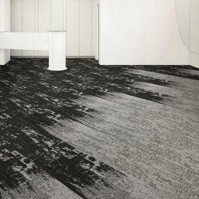 Cina Abstract Pattern 100% Nylon 6 Pvc Carpet Tile per spazi commerciali in giallo in vendita