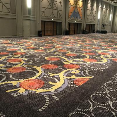 Cina Stock Design tappeto di nylon a stampa floreale antiscivolo per camere d'albergo in vendita