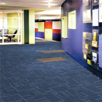 China 100% PP Stripe Design Office Carpet Tile BALANCE voor de commerciële sector van Maleisië Te koop