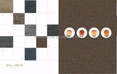 Cina 50*50cm Tufted Moderno Office PP Carpet Tile con bellissimo colore in vendita