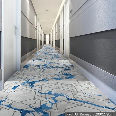 Cina Tapis à rayures imprimé en nylon en 36 couleurs pour l'allée d'hôtel in vendita