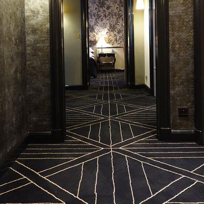 Cina Medium Pile Wall To Wall Carpet for End Hotel Banquet Hall Peso della pila 1000g-2606g/mq in vendita