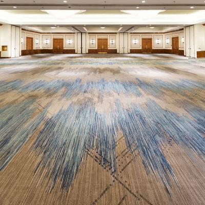 Cina Pavimento per sala da banchetto Rettangolo Tappeto in nylon ignifugo 2m x 4m in design a strisce blu in vendita