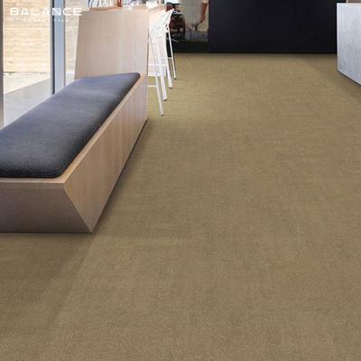 China Jacquard Style PVC Backing Fireproof Nylon Carpet Tile para escritório comercial à venda