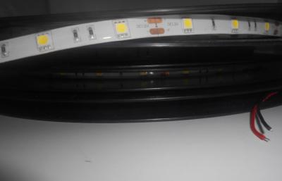 Cina 25m/rotolo 30 LED/m. 4000 - 4500K 12v ha condotto l'uso all'aperto delle lampade fluorescenti in vendita