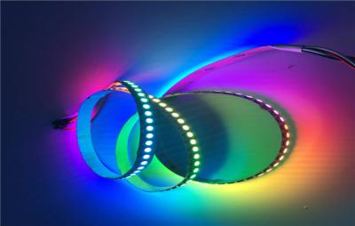 Cina 5m / i 10m hanno condotto l'illuminazione di striscia RGB, cambiamento principale luminoso di colore delle strisce della luce 50000H in vendita