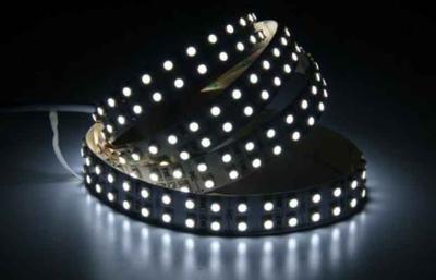 Cina La doppia linea l'illuminazione di striscia flessibile di 3528 SMD LED IP20 riscalda il CE bianco RoHS in vendita