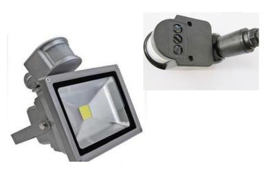 Cina La luce di inondazione esterna di alto potere PIR LED di CA 120V con le luci del sensore 120°Motion incontra il CE/ROHS in vendita