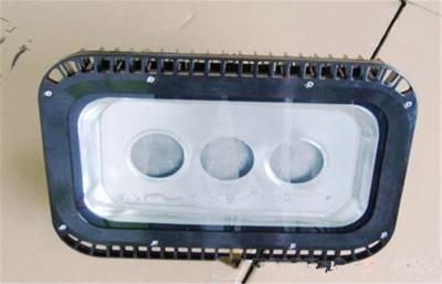 Cina IP65 impermeabilizzano il proiettore all'aperto del LED, 150 watt il calore emesso basso di 220 volt per l'hotel in vendita
