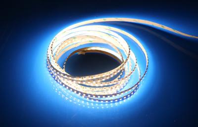 Cina Le strisce economizzarici d'energia della flessione LED di fino a 80% IP20 SMD3528 con DC24V per il contatore decorano in vendita