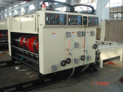 Cina Macchina scanalatrice di stampa di Flexo con la larghezza interna di 3200mm per la grande dimensione Carboard in vendita