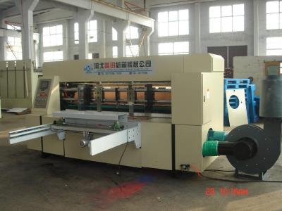 Cina L'adsorbimento di vuoto della macchina dell'incartonamento ondulato pallet muore taglierina in vendita