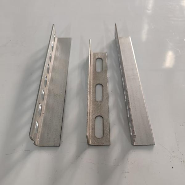 Quality Q195-Q420 Series Cold Rolled Punched Angle Steel With Holes for sale