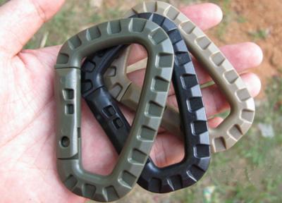 Cina Forme improvvisa di plastica verde 85 * 56mm dell'osso su misura Carabiners del gancio dell'esercito grande in vendita