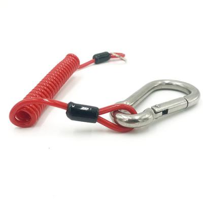 Cina Lanyard di attrezzatura a bobina rossa rinforzata con filo inossidabile con carabinero e anello a fessura in vendita