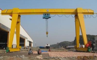 China Widely used 3~16t MH Electric hoist (box-type) gantry crane for sale