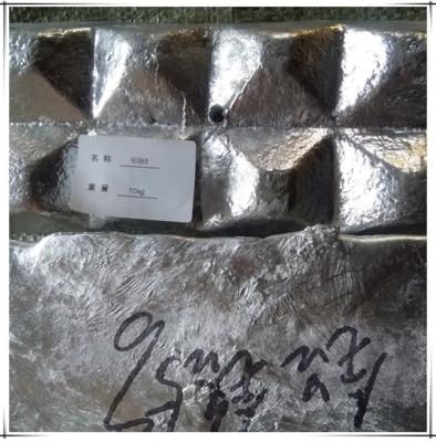China Venda de ingota de liga de cromo de alumínio de alta pureza para pulverização de materiais-alvo à venda