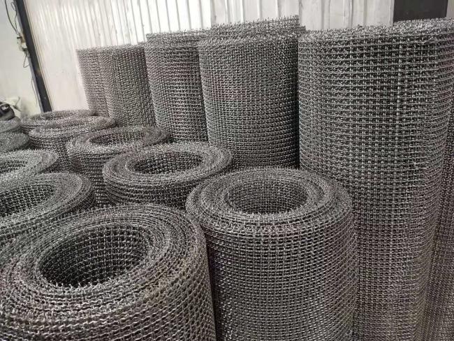  crimped wire mesh