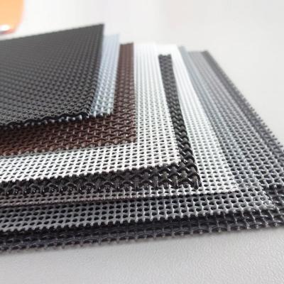 Cina Schermo di sicurezza di acciaio inossidabile di Diamond Hole 0.3m Mesh Impact Resistant in vendita