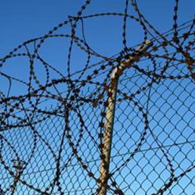 Cina Bto 22 Cbt 60 Galvanizzato Flat Wrap Razor Wire Per Pareti E Recinzioni Esistenti in vendita