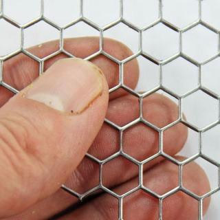 Cina Perforated Metal Stainless Steel Mesh Screen Sheet Plate Mesh For Architectural Decorative in vendita