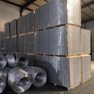 Cina 3.4mm Wire*15cm Mesh *1.22*2.44 Black Welded Wire Mesh Panel For Canada in vendita