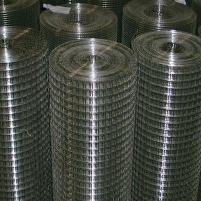 Cina Griglia di filo saldato rivestita in PVC per l'allevamento di pollame in vendita