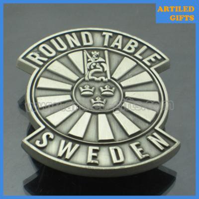 China Sweden round table antique silver metal pin in memory of the great king for sale