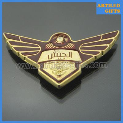 China Gold plated soft enamel Eagle wing badge with magnet for mid east sports club for sale
