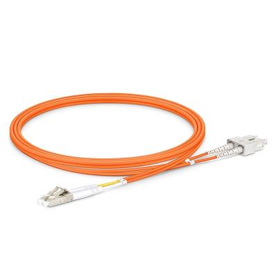 China Conexão suave com cabo de fibra óptica de plástico simplex com conectores FC ST LC SC para redes de telecomunicações e Ethernet à venda