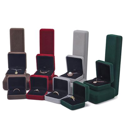 중국 보석 상자 재료 LED 벨벳 맞춤형 크기 Hanhong 로고 엠보스 링 선물 판매용