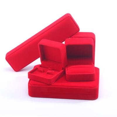China Custom Logo Red Velvet Jewelry Box for Stud Earrings and Necklace for sale